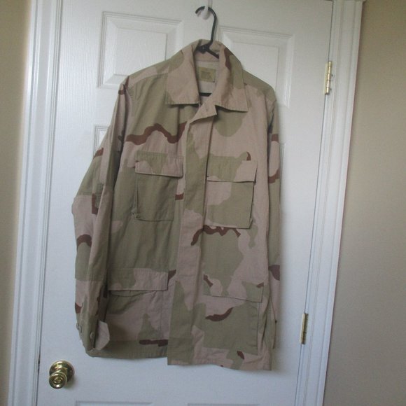 military | Jackets & Coats | Vintage Us Army Desert Storm Camo Jacket ...